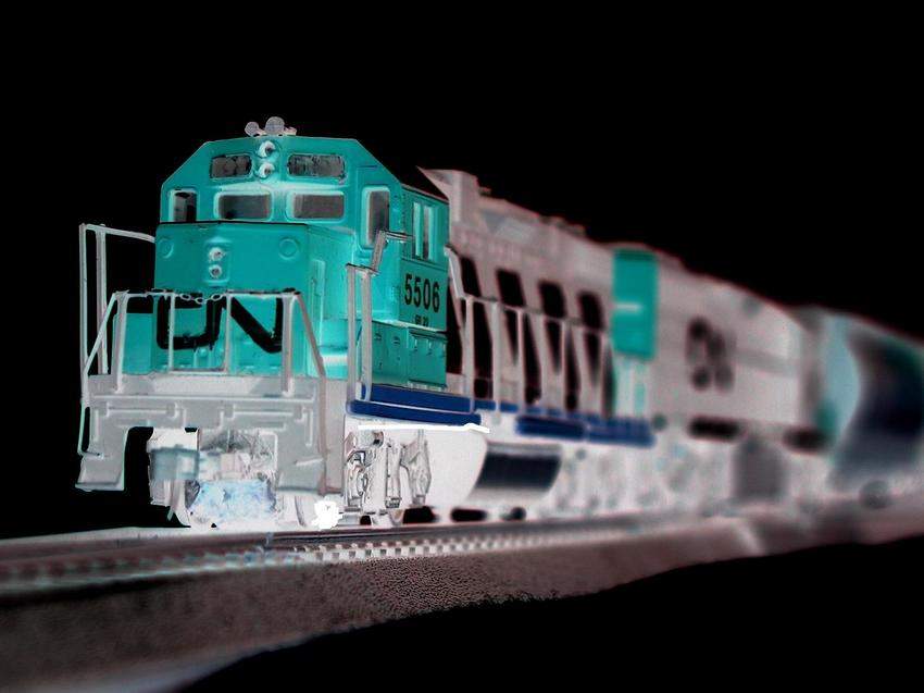 AN INVERT: The ModelRails Model Railroad and Toy Train Photo Archive