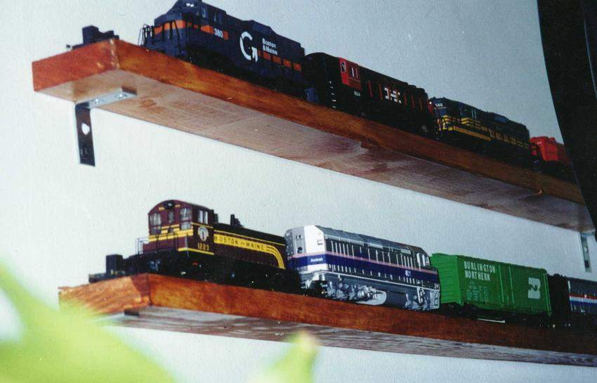 Engines Resting: The ModelRails Model Railroad and Toy Train Photo Archive