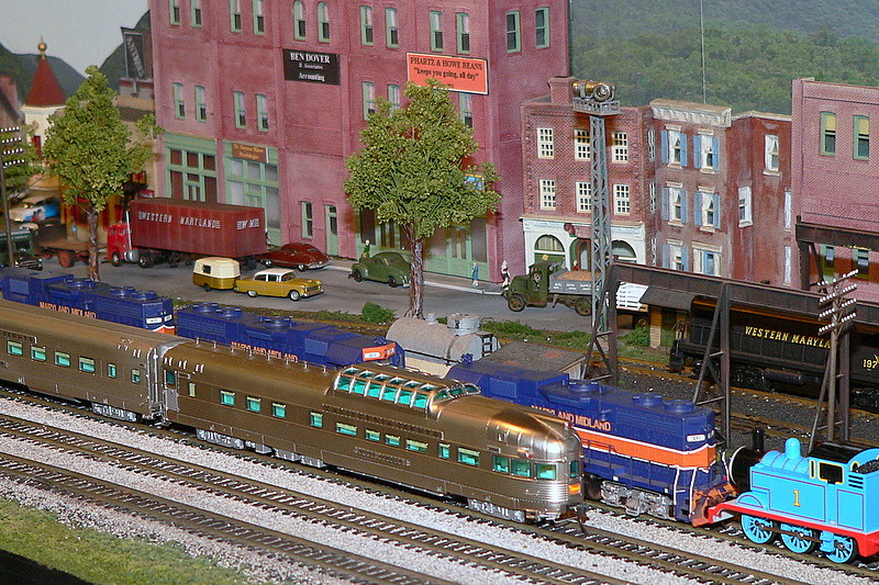CALIFORNIA ZEPHYR IN HO GAUGE: The ModelRails Model Railroad and Toy ...