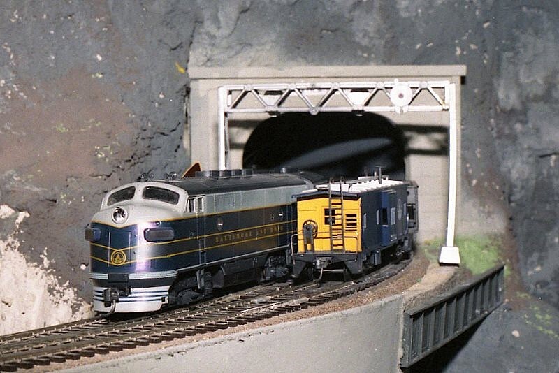 Baltimore & Ohio in HO Gauge: The ModelRails Model Railroad and Toy ...