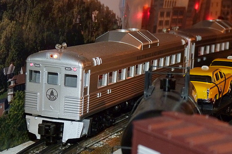 Heavy Traffic: The ModelRails Model Railroad and Toy Train Photo Archive