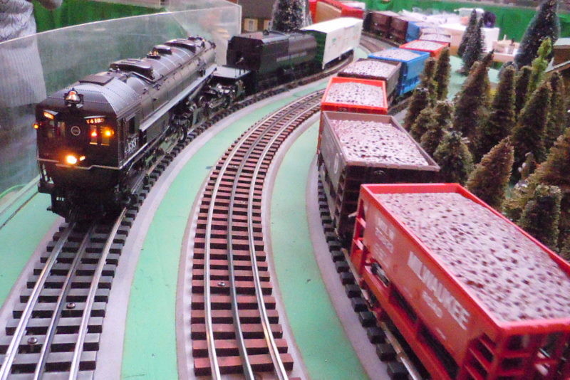 Cab-forward in O-Gauge: The ModelRails Model Railroad and Toy Train ...