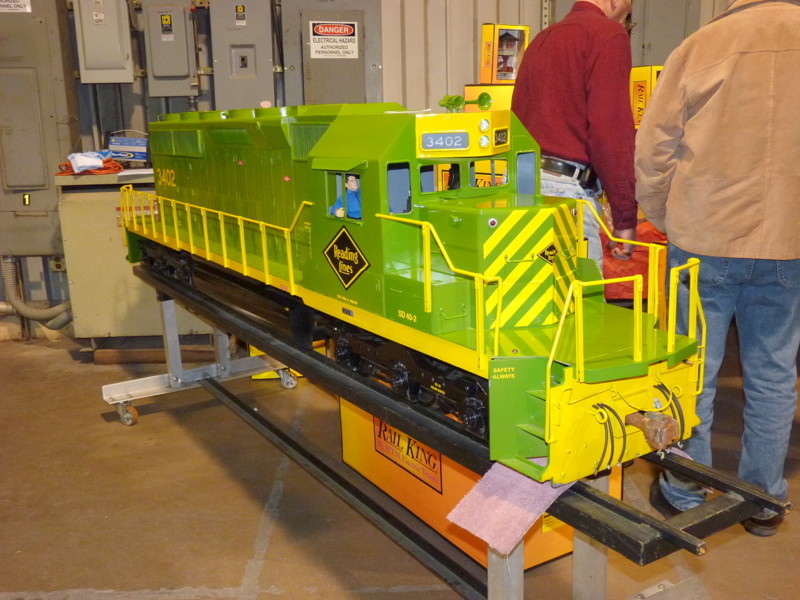 Reading in Very Large Scale: The ModelRails Model Railroad and Toy ...