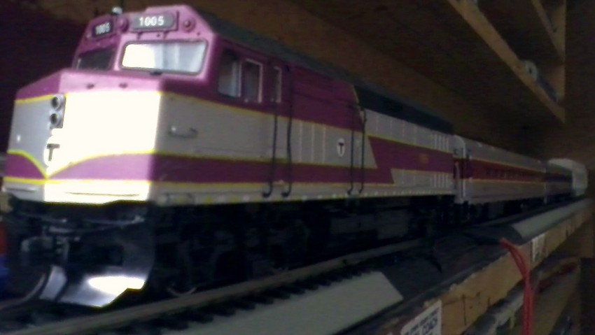 MBTA F40PH 1005 Consist: The ModelRails Model Railroad and Toy Train ...