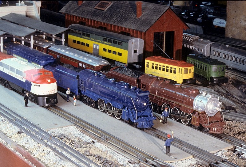 Dallas, PA Penn Station: The ModelRails Model Railroad and Toy Train ...