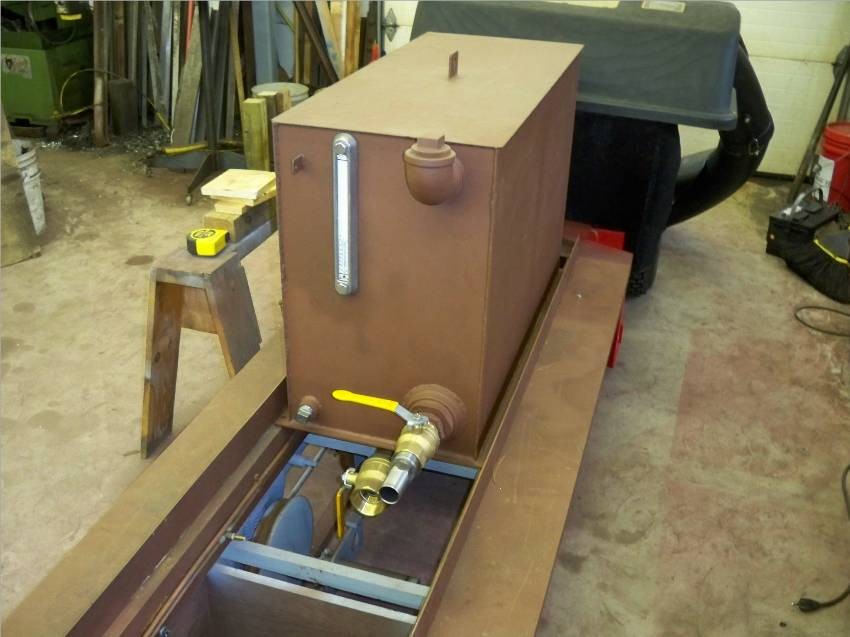 55 gal Hydraulic fluid tank: The ModelRails Model Railroad and Toy ...