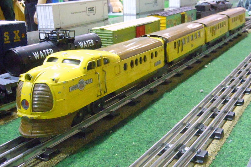 Union Pacific in O gauge tinplate: The ModelRails Model Railroad and ...