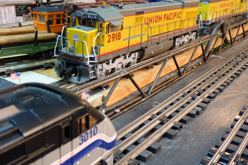 Union Pacific in O-Gauge by Lionel: The ModelRails Model Railroad and ...