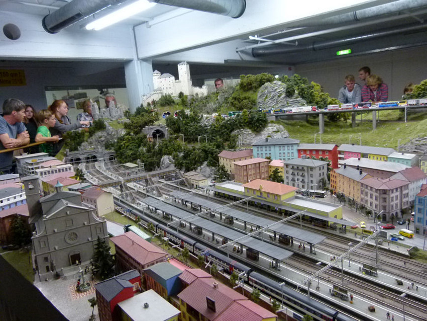 Fine detail on display: The ModelRails Model Railroad and Toy Train ...