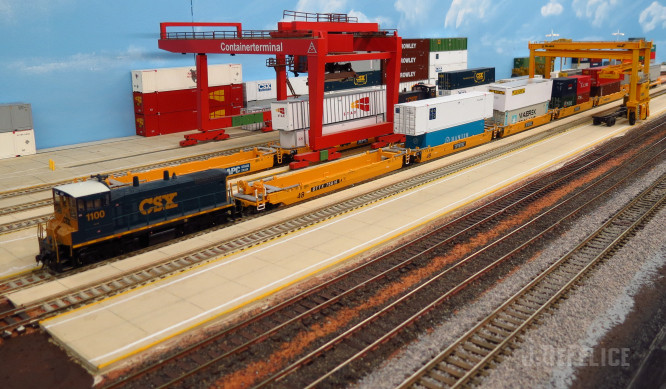 Pepperell Siding Layout PIC 6: The ModelRails Model Railroad and Toy ...