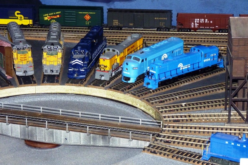 ModelRails.net Model Railroad and Toy Train Photos
