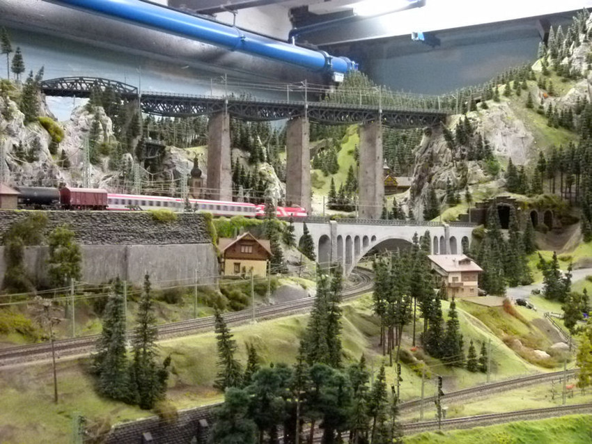 Fine detail on display: The ModelRails Model Railroad and Toy Train ...