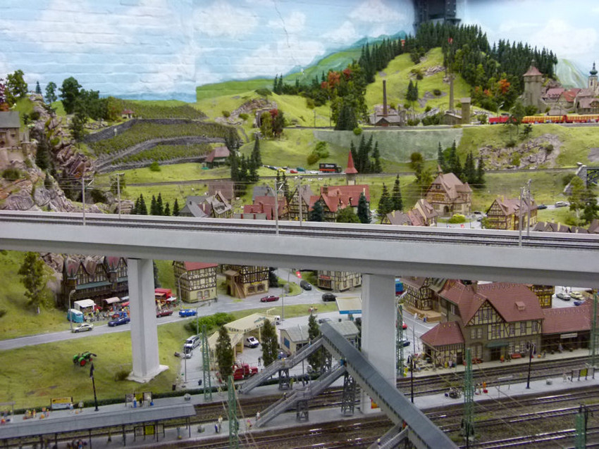 Fine detail on display: The ModelRails Model Railroad and Toy Train ...