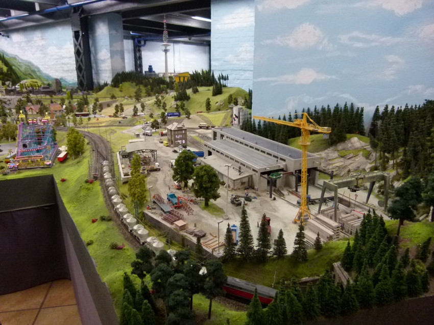 Fine detail on display: The ModelRails Model Railroad and Toy Train ...