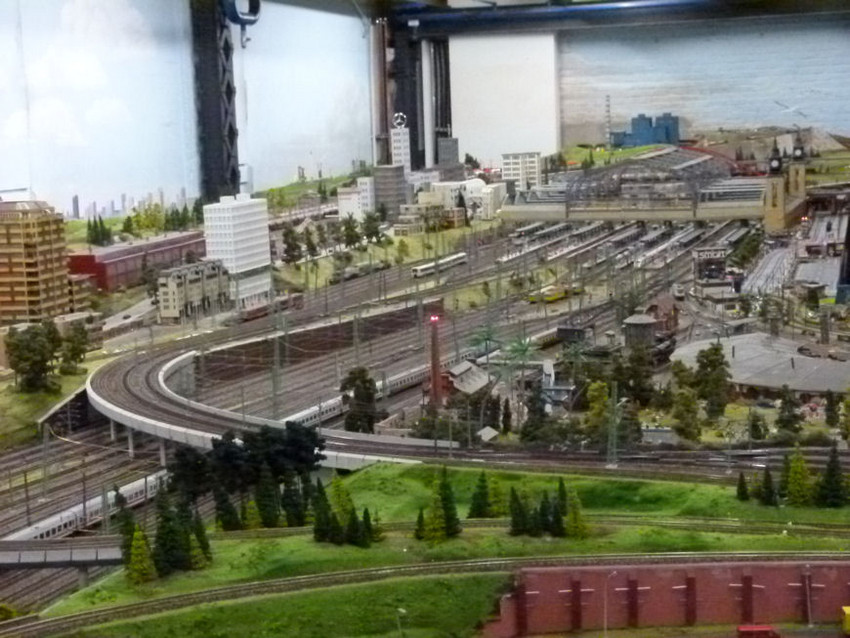 Fine detail on display: The ModelRails Model Railroad and Toy Train ...