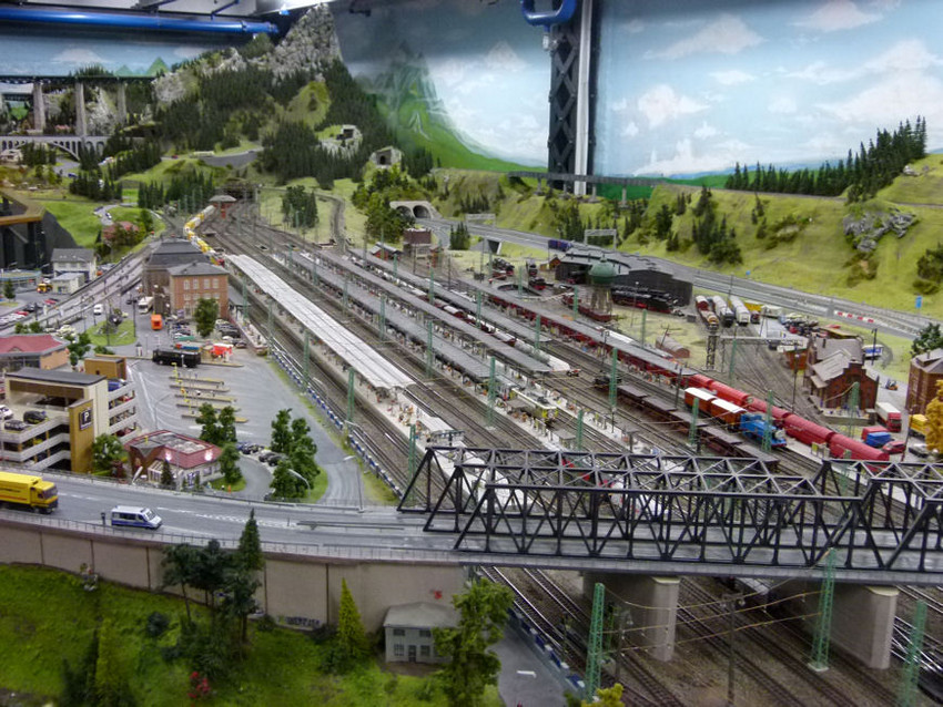 Fine detail on display: The ModelRails Model Railroad and Toy Train ...