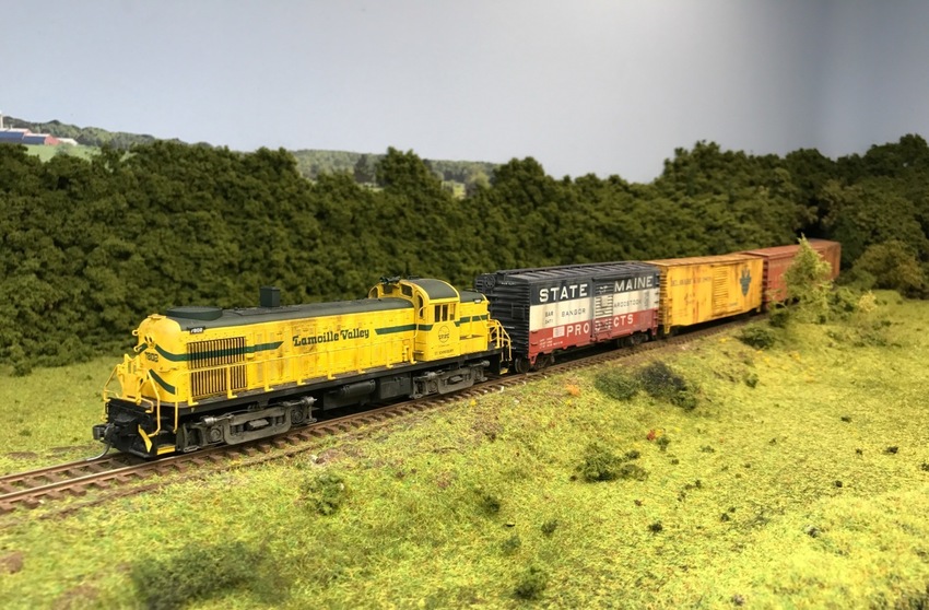 LVRC 7802 at Sheldon Jct, VT: The ModelRails Model Railroad and Toy ...