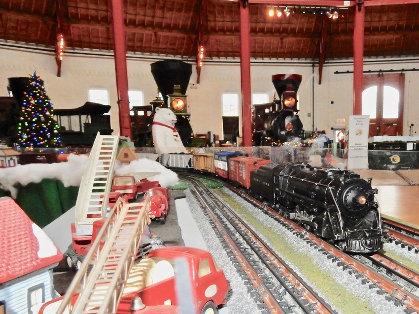 A Lionel Classic: The ModelRails Model Railroad and Toy Train Photo Archive