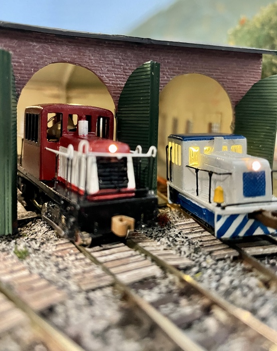 GE 45 ton & GE 25 ton: The ModelRails Model Railroad and Toy Train ...