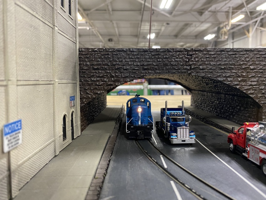 Dry Hill Model RR Club: The ModelRails Model Railroad and Toy Train ...