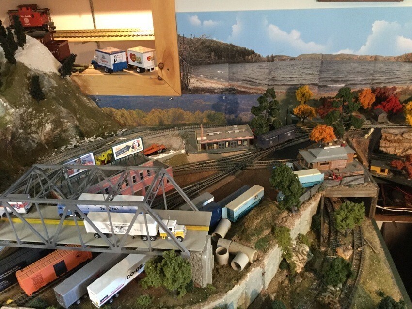 ModelRails.net Model Railroad and Toy Train Photos